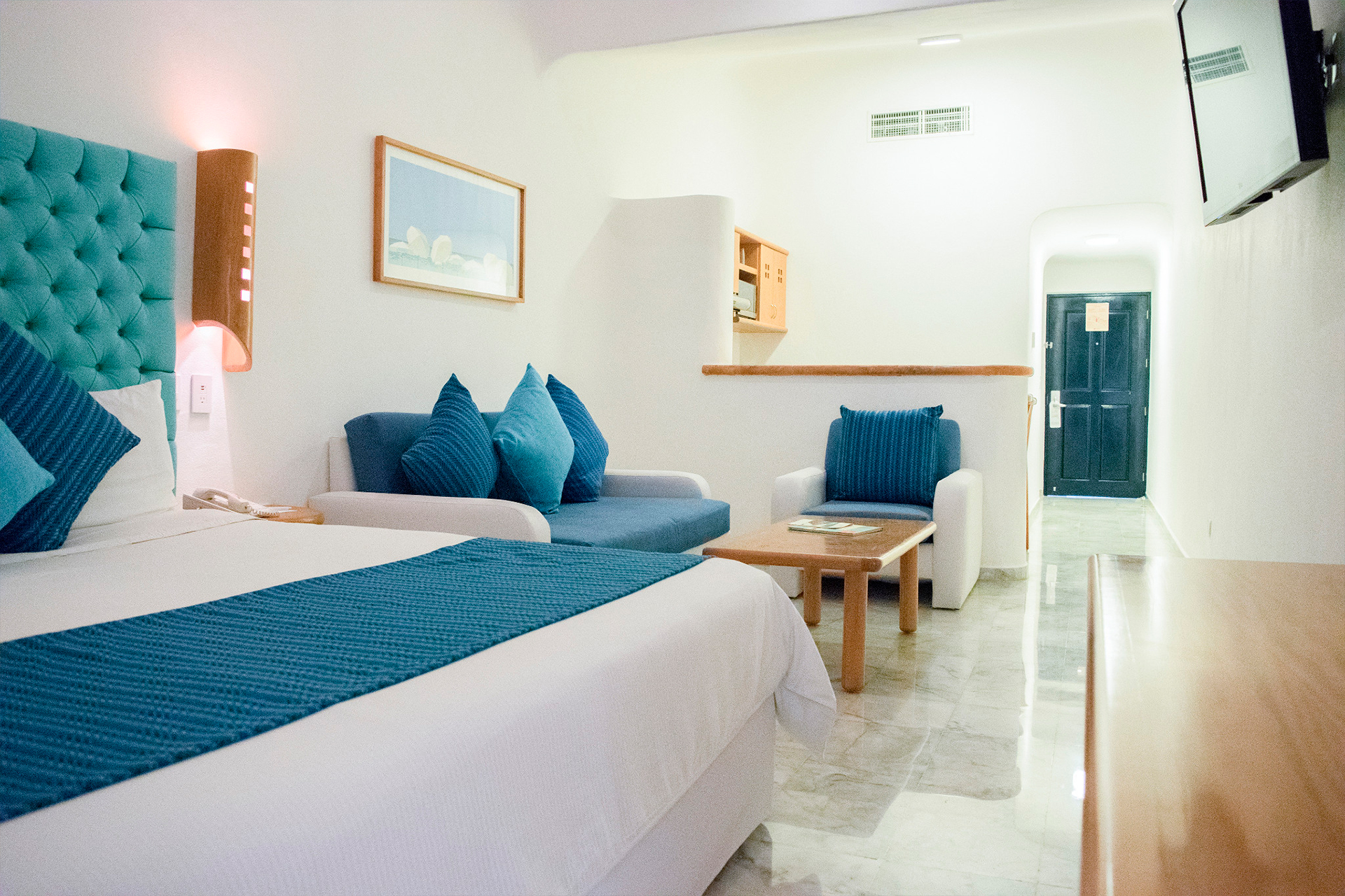 Cancun Marina View - The VIP Holidays